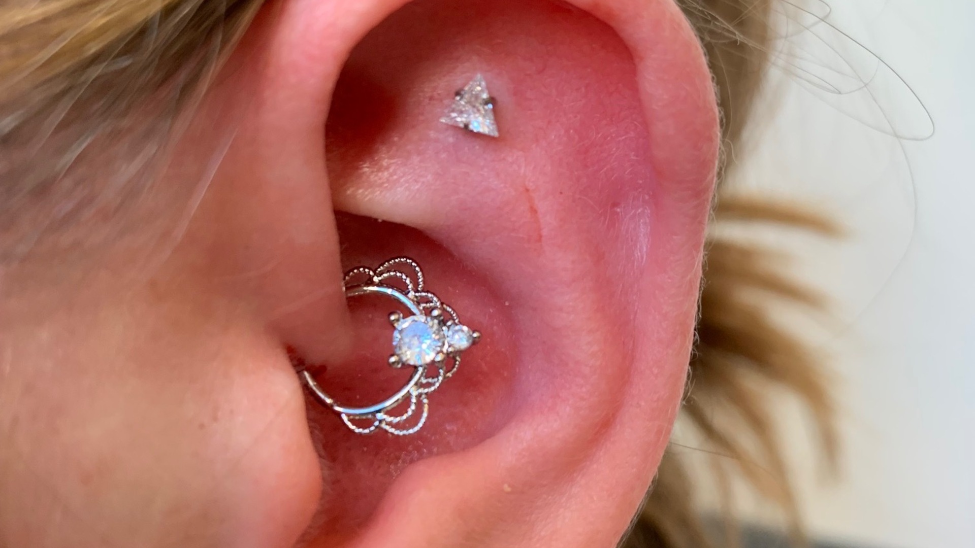 Stress piercing
